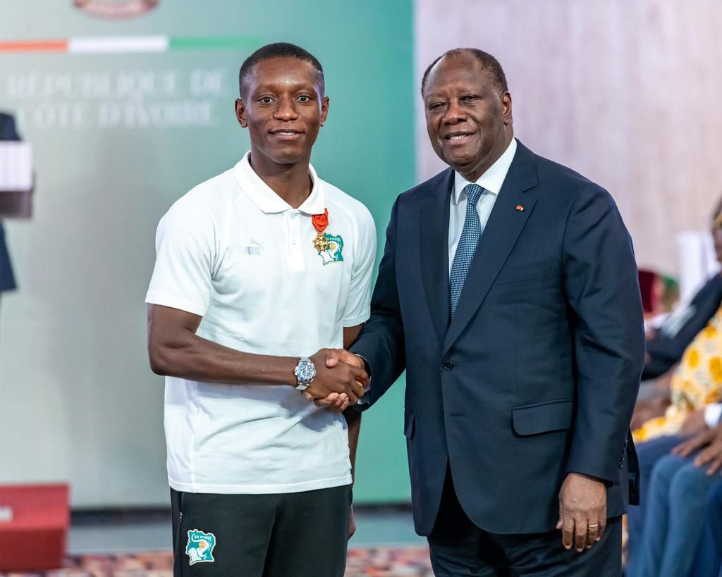 Max Gradel : 'En dehors de nos familles, tout le monde nous avait ...