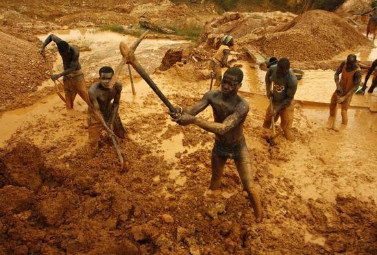 Galamsey pit collapse kills dozens in Ashanti Region | Pulse Ghana