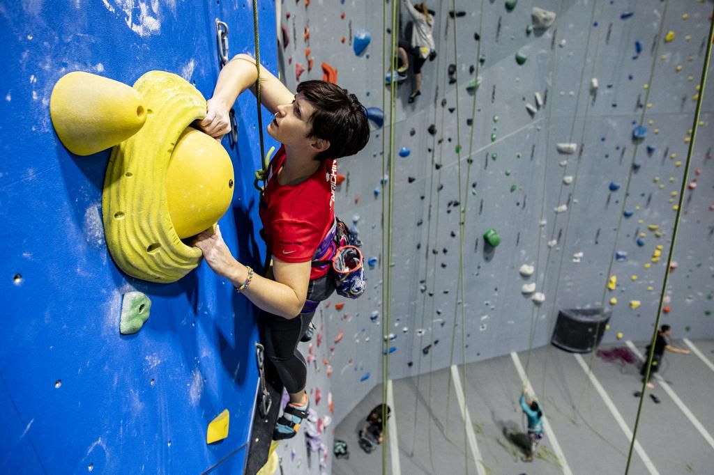 Veterans' Groups Compete With Each Other, and Struggle With the VA ...