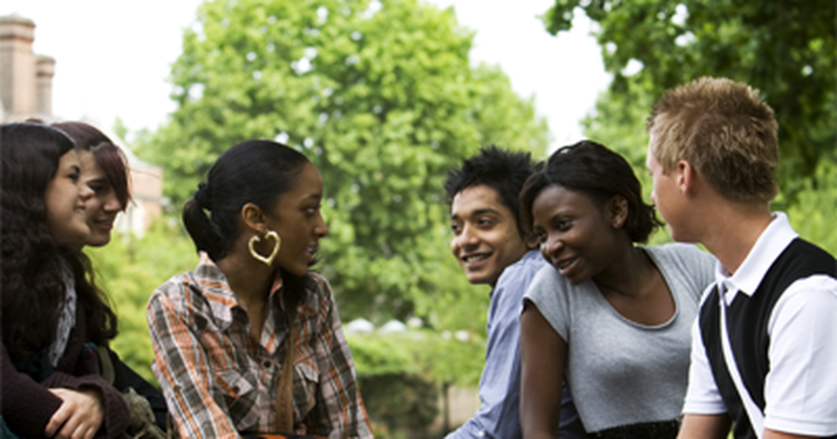 5 ways talking to strangers can actually be good for you | Pulse Ghana