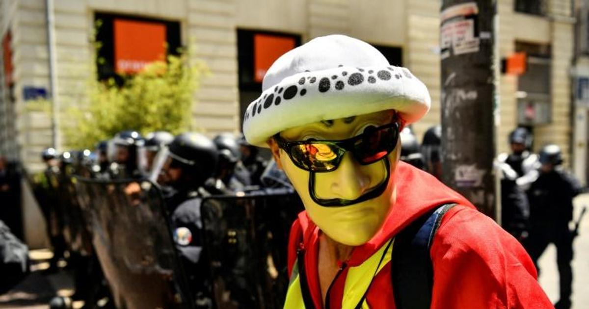 Anger as Paris protesters accused of storming famed hospital | Pulse Ghana
