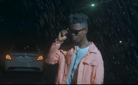 Strongman, Kelvyn Boy join forces for "Pilolo" (WATCH) | Pulse Ghana