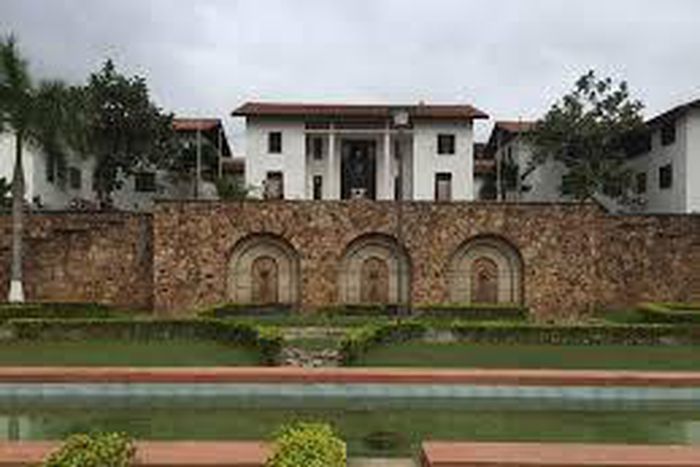 Legon lecturers react to Commonwealth Hall students threats over annex ...