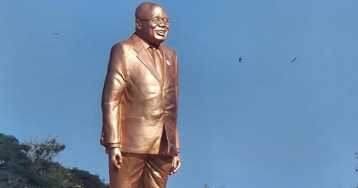 President Akufo-Addo’s statue repaired after one leg damage | Pulse Ghana