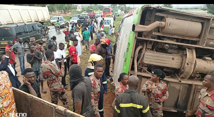 STC bus carrying SHS students crashes on Kasoa-Cape Coast highway ...
