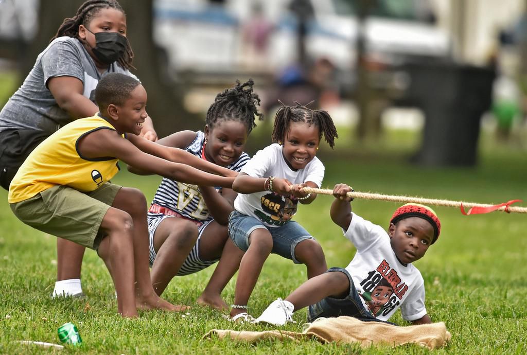 Ghana Education Service introduces pillow fight, tug of war in schools | Pulse Ghana