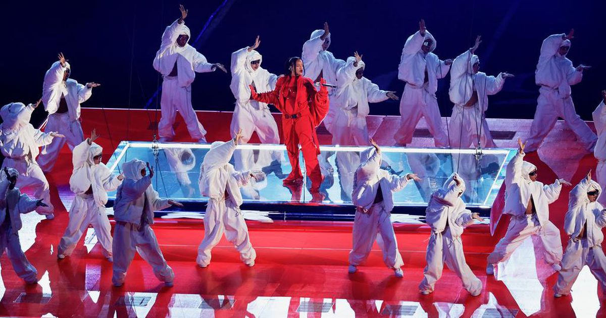 Rihanna saw her biggest day in Apple Music history after Halftime Show ...