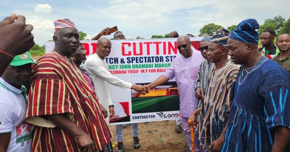 Mahama breaks ground for 500-seater sports complex in Bole-Bamboi ...