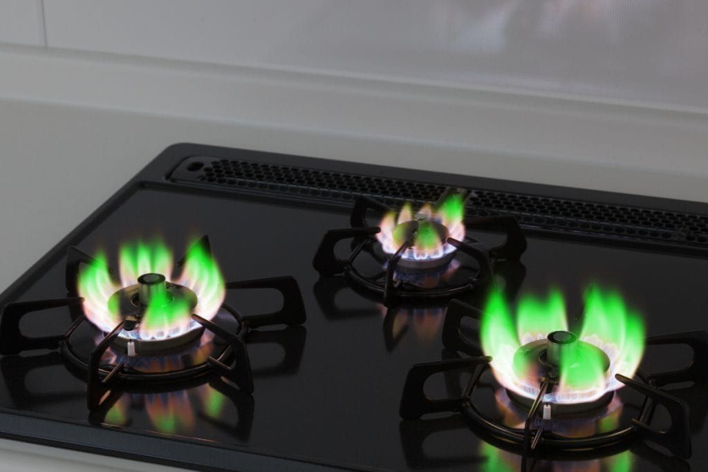 Is your gas cooker flame green? It could be a warning sign | Pulse Nigeria