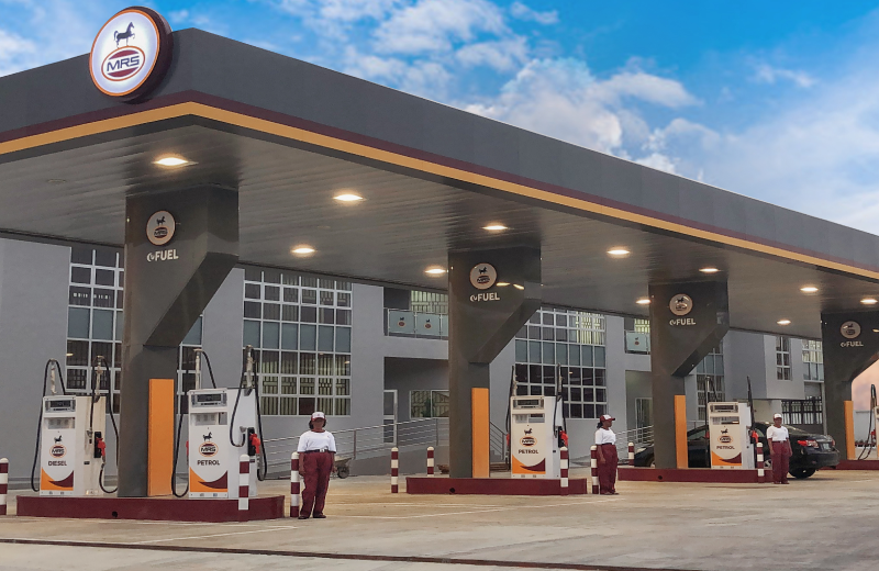 FULL LIST: Filling stations selling cheap Dangote Refinery petrol | Pulse Nigeria