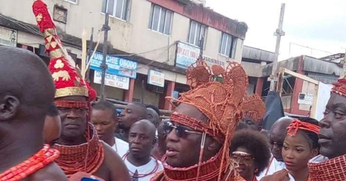 Oba of Benin holds Ekasa dance for late mother's burial rites 49 years ...