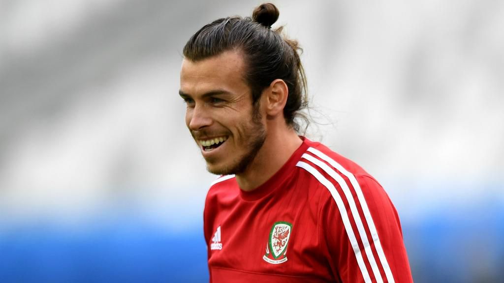 Bale turns fire on England | Pulse Nigeria