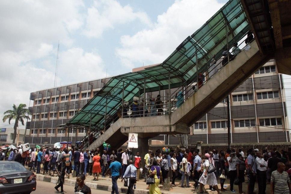 10 tweets that show disapproval of compulsory use of pedestrian bridge ...