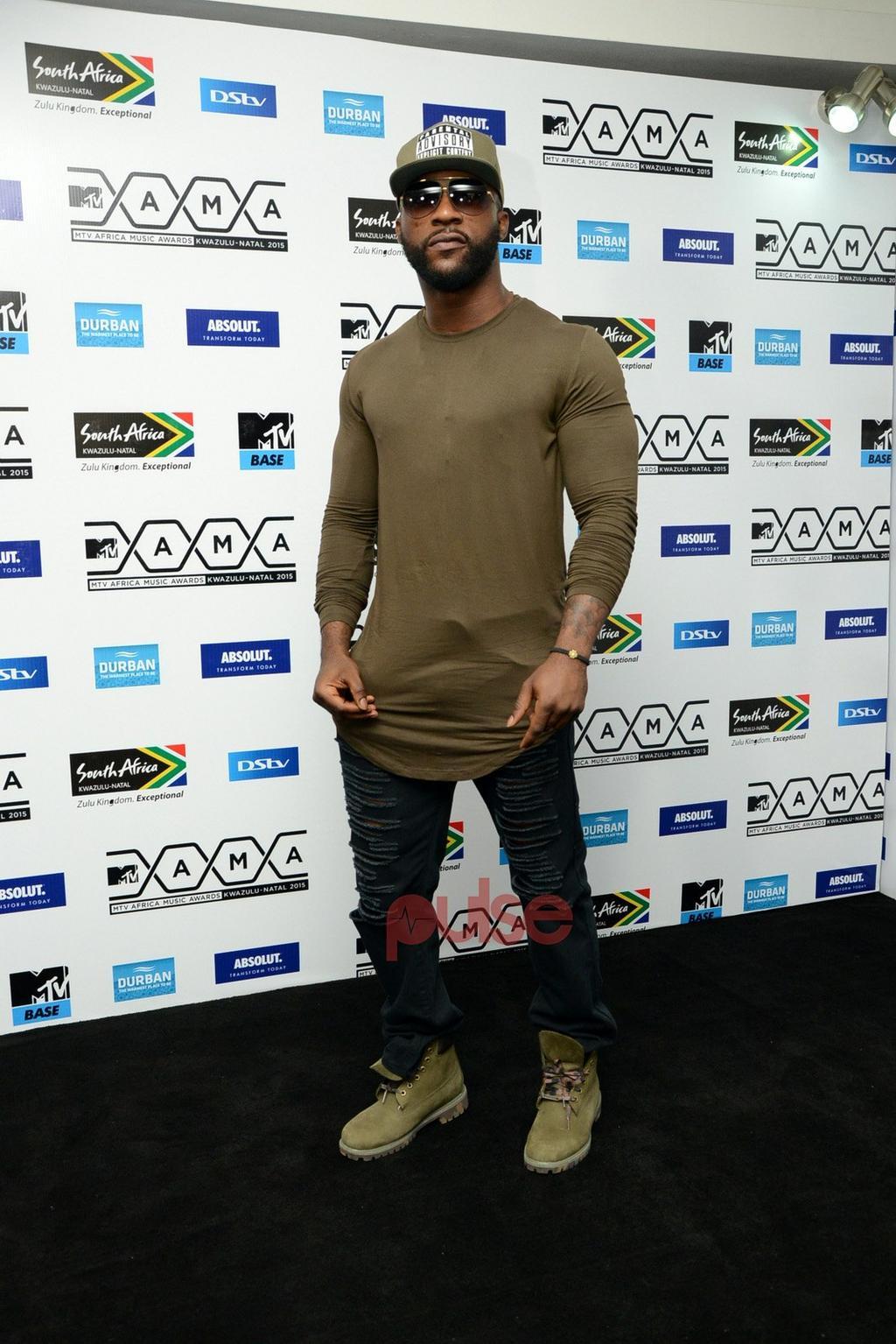 Singer shows off ripped body in new photos | Pulse Nigeria