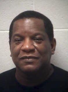 R. Kelly's Manager Surrenders on Threat Charge | Pulse Nigeria