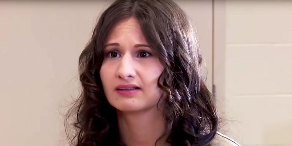 How Does Gypsy Rose's Interrogation IRL Compare To The One In 'The Act ...