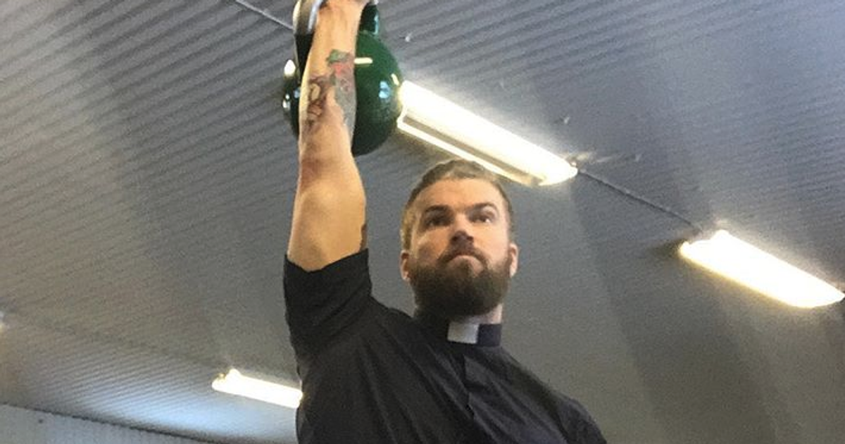 The Sexy ‘CrossFit Priest’ Is Here to Save Your Swole | Pulse Nigeria