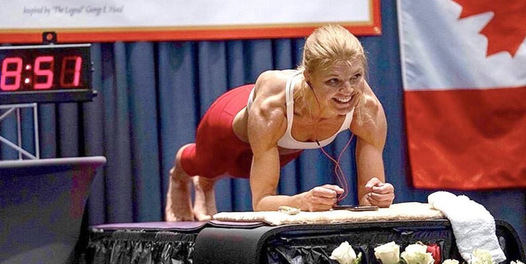 Watch This Woman Set a New World Record for the Longest Plank Hold ...