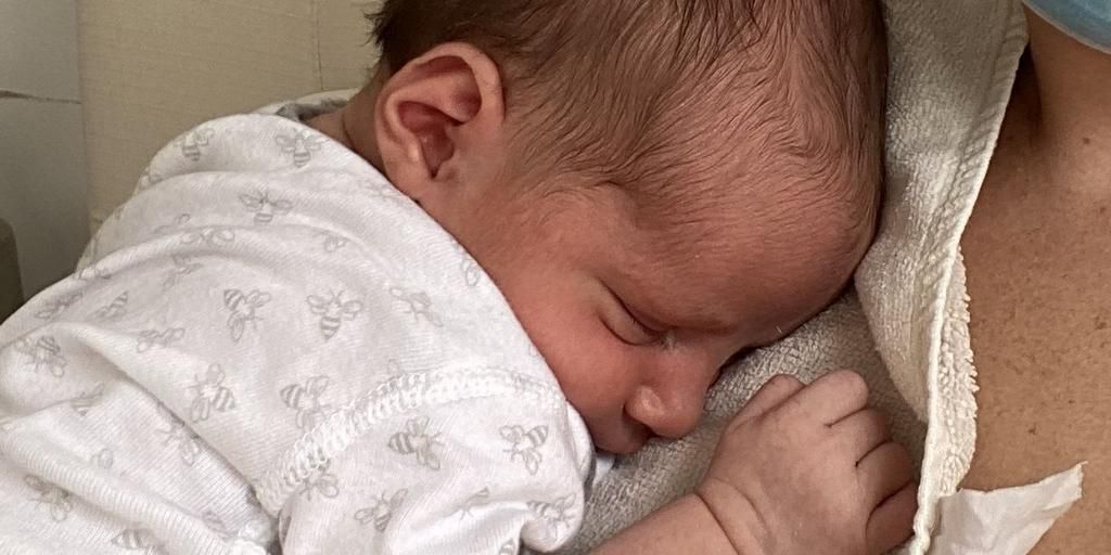 'I Gave Birth Alone Because Of COIVD-19. A Week Later, I Was In The ER ...