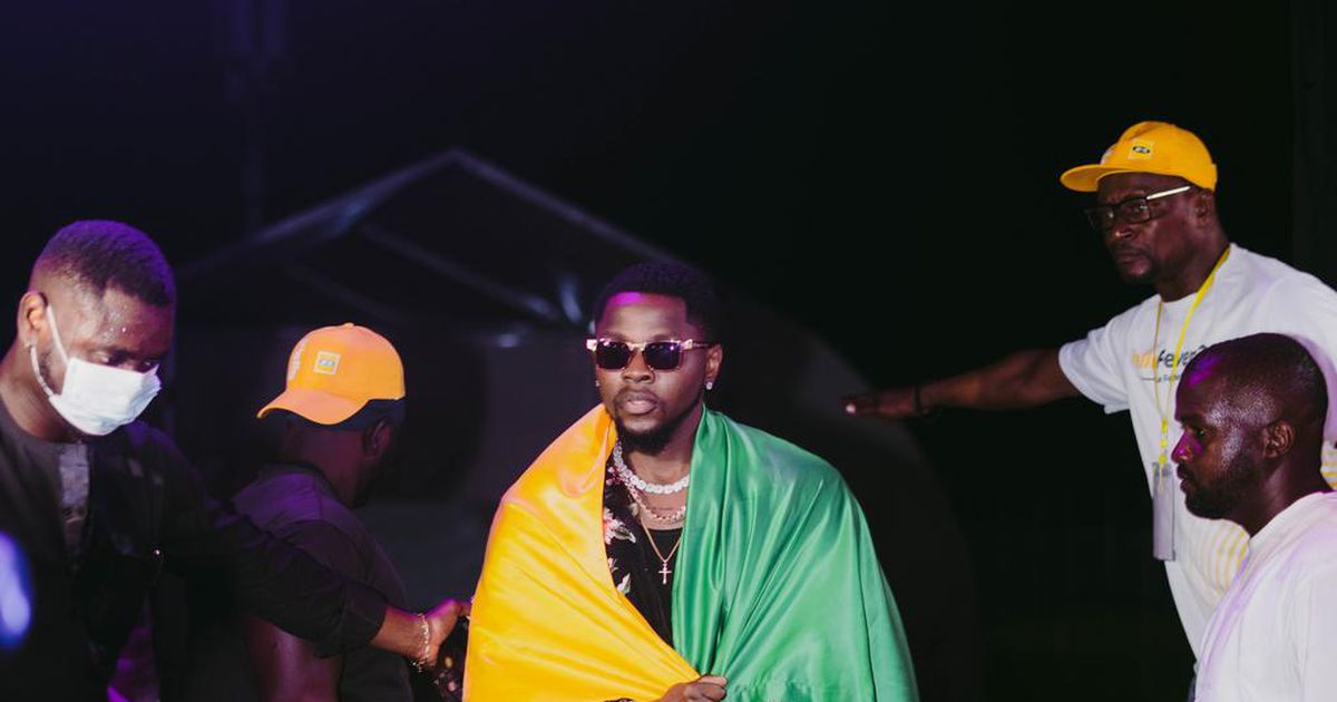 Over 80,000 fans attend Kizz Daniel's Afroclassic concert in Cotonou | Pulse Nigeria