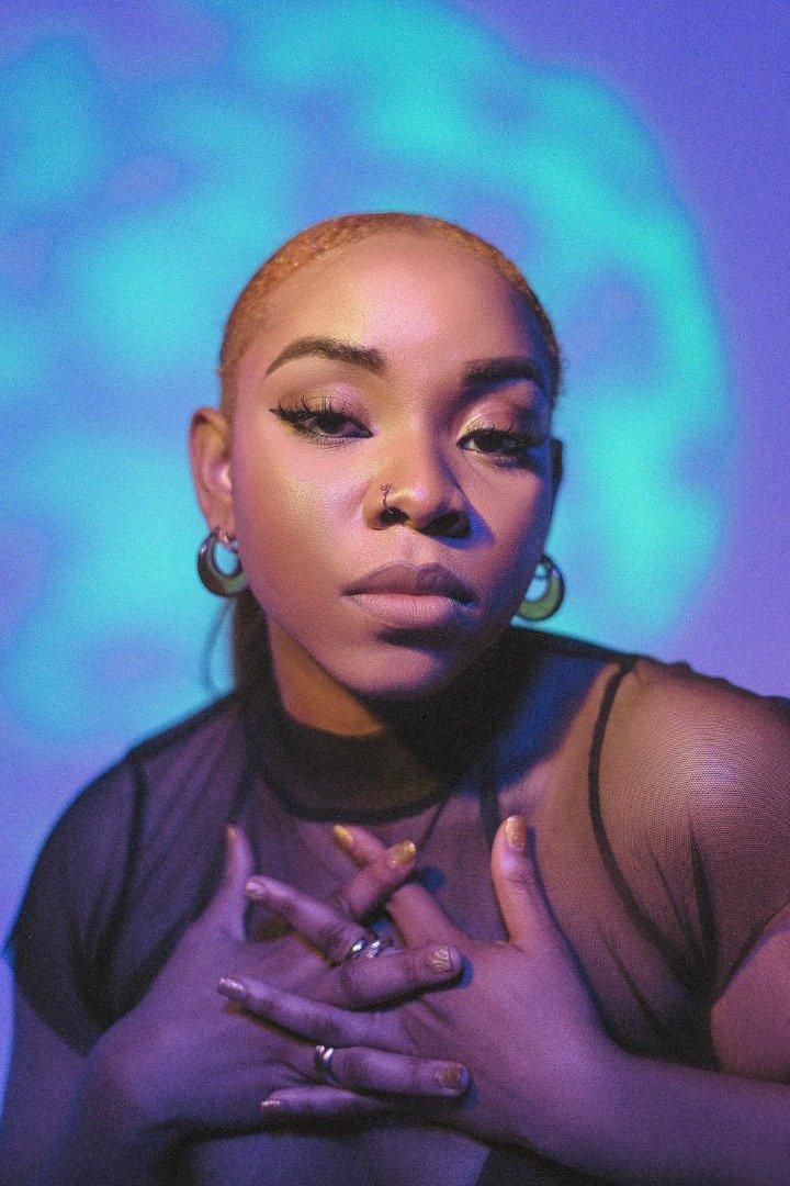 FAVE wins Rookie of the Year at the 2022 Headies Awards | Pulse Nigeria