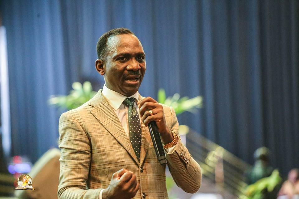 Dr Paul Enenche visits collapsed Dunamis church building in Makurdi ...
