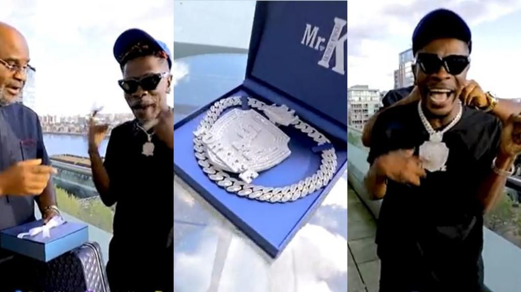 Shatta Wale gifted an ice chain worth half a million dollars for his ...