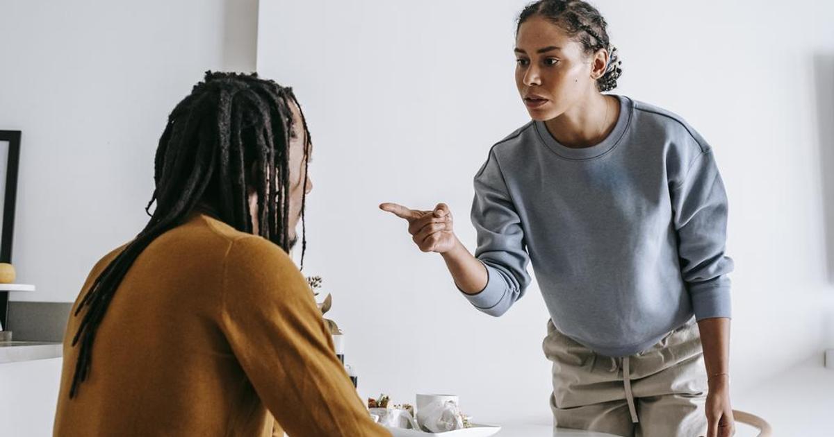 There's a simple explanation for why incompetent people think they're ...