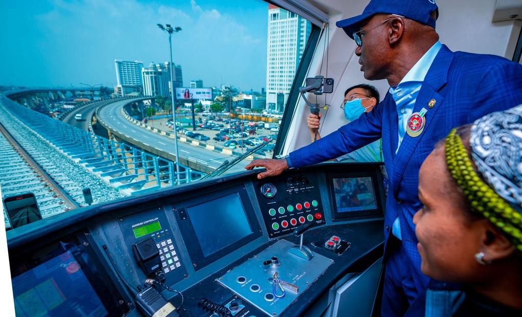 15 things to know as Lagos Blue Line rail begins operations today ...