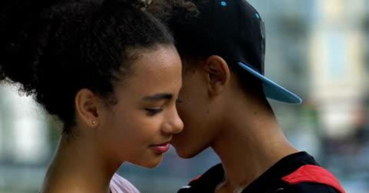 Guys, here's how to know your crush is crushing back | Pulse Nigeria