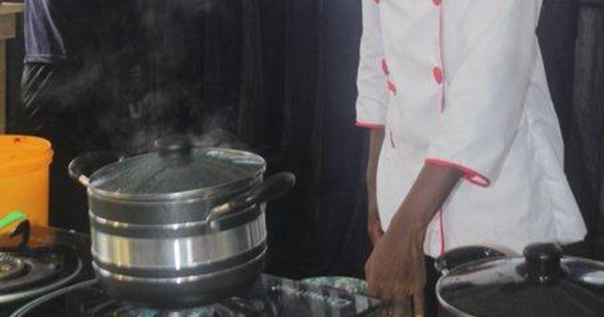 Chef Dammy cooks for over 40 hours as she continues her record-breaking ...