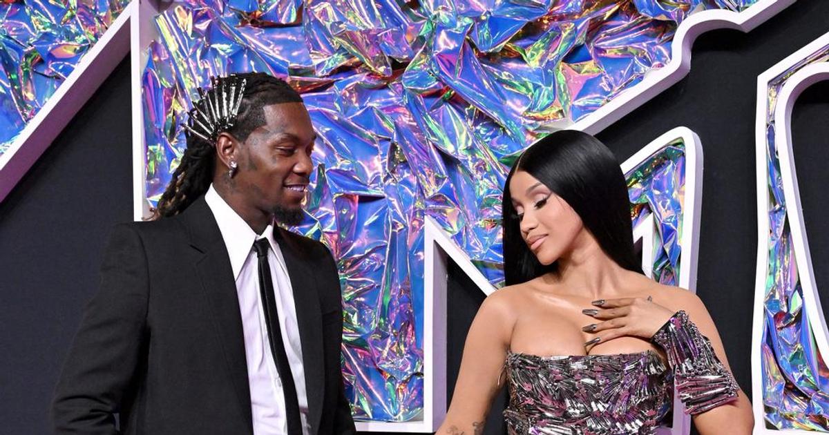 Cardi B fawns over husband Offset on their 6th wedding anniversary ...
