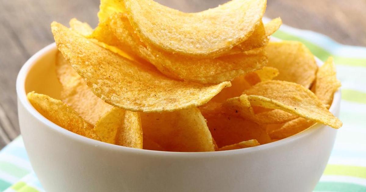 5 nutritional differences between plantain chips and potato chips ...