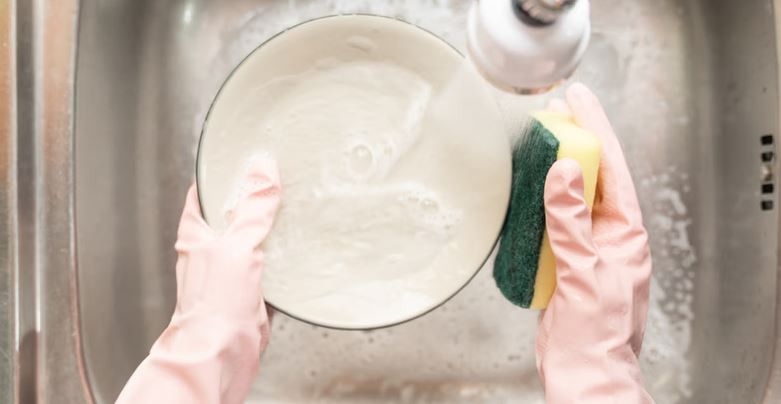 What do the different colors of dish sponges mean? | Pulse Nigeria