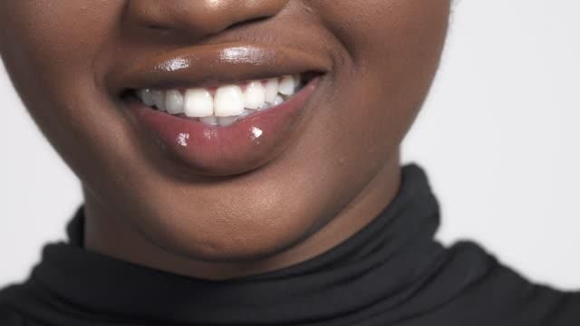 Is a kiss better with big lips or small lips? | Pulse Nigeria