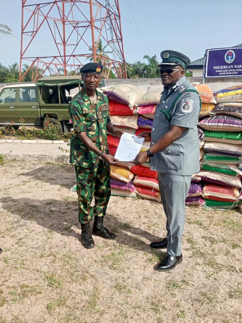 Navy hands over smuggled rice to Customs in Badagry | Pulse Nigeria