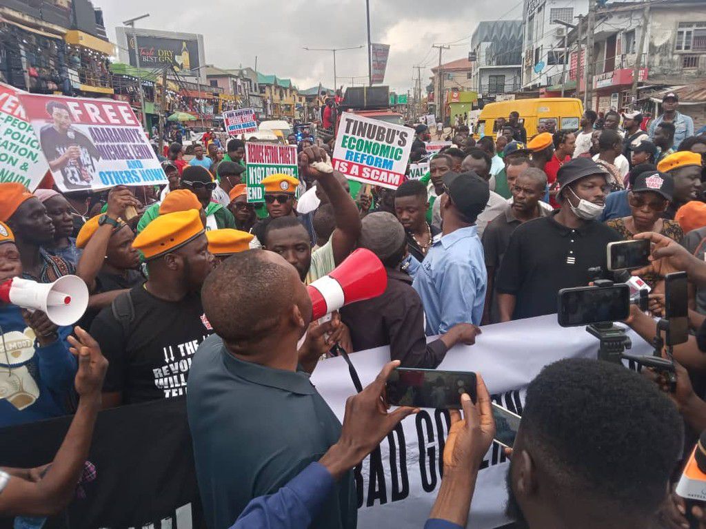 October 1 protest begins as youths troop out to demand good governance ...