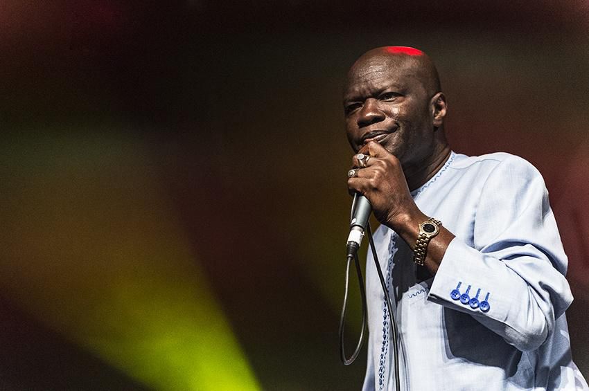 Musique : Omar Pène honoré à Lyon | Pulse Sénégal