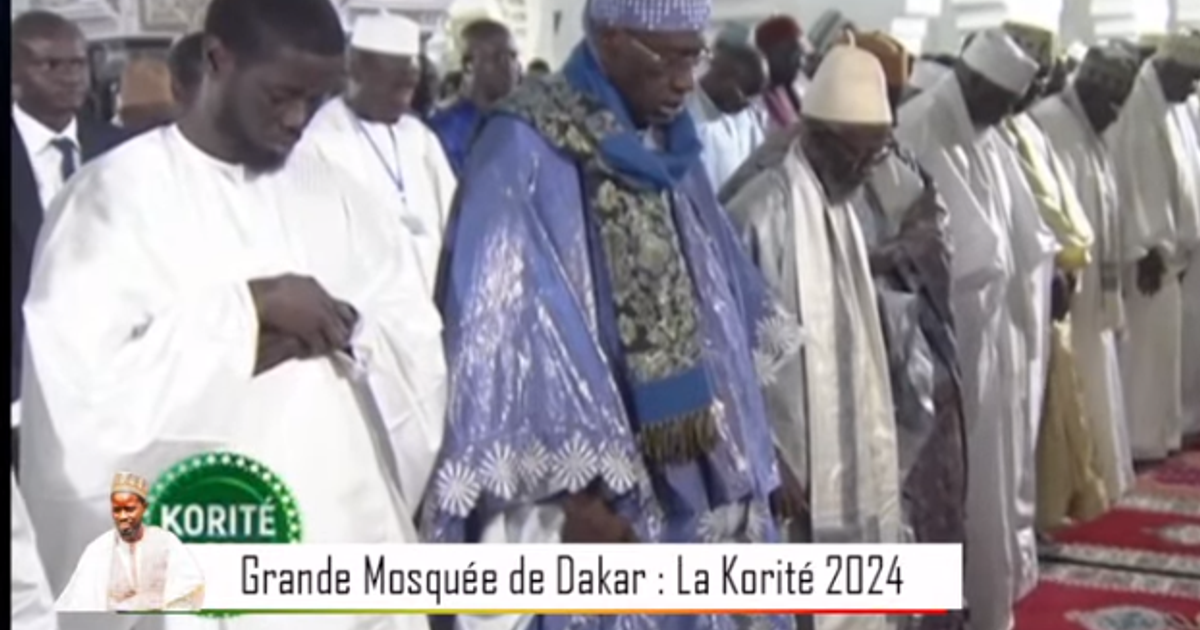 Korité : le Président Diomaye Faye a prié à la Grande Mosquée de Dakar ...