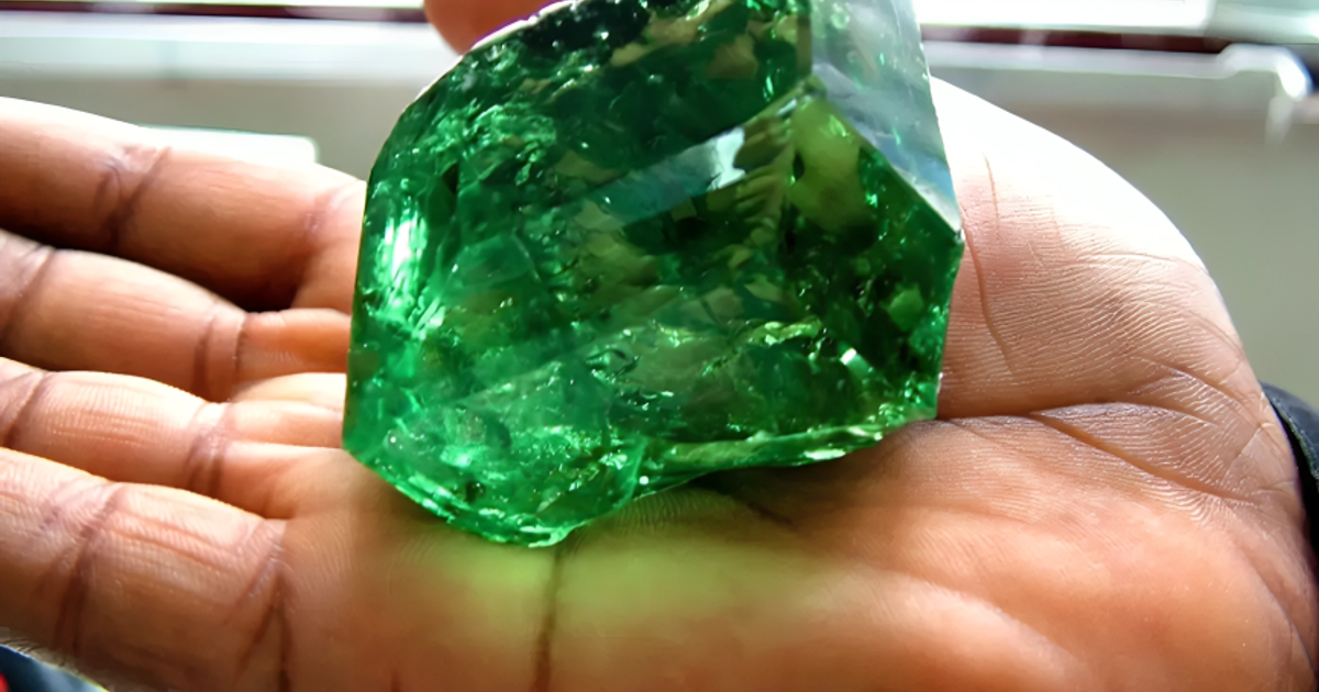 Tsavorite: Details of world's rarest garnet discovered near Tsavo ...