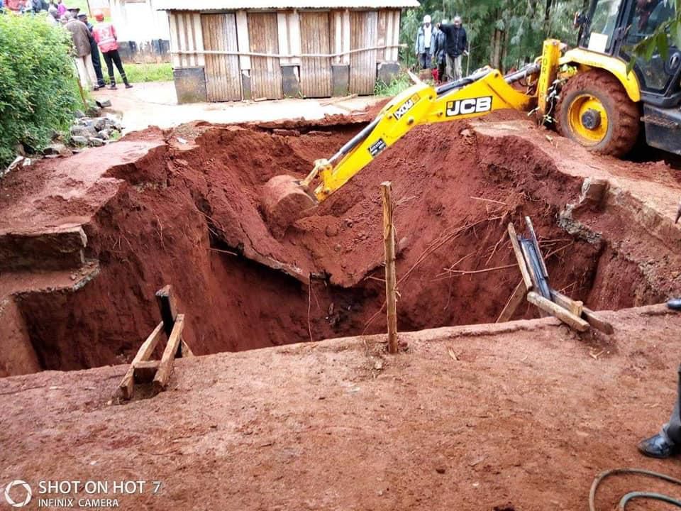 Pit latrine collapses in Nyeri, buries 3 people alive | Pulse Uganda