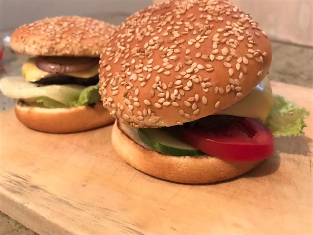 How about a Beef Burger? Easy home recipe for juicy burgers | Pulse Uganda