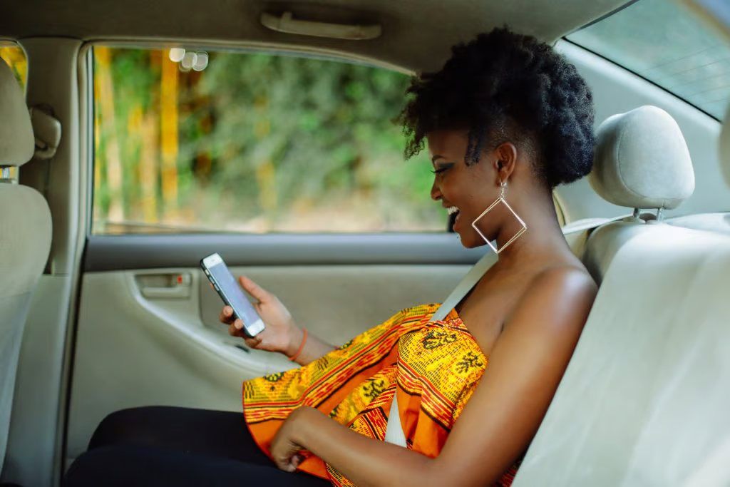 Here are 5 tips to help you stay safe when you order a ride at night ...