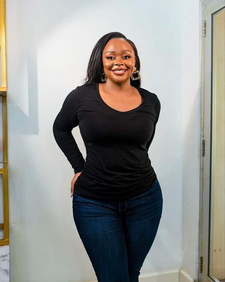 Kenzo, Rema: Ssendi names 20 singers who should kneel while greeting ...