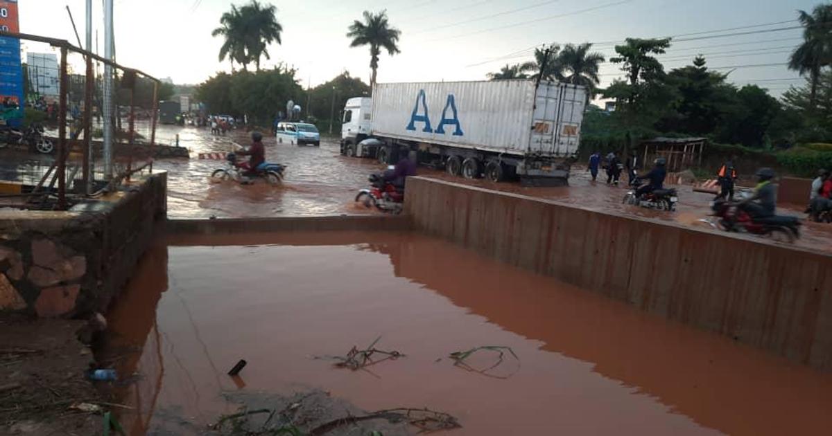 UNRA on the spot as floods take over Kyambogo | Pulse Uganda