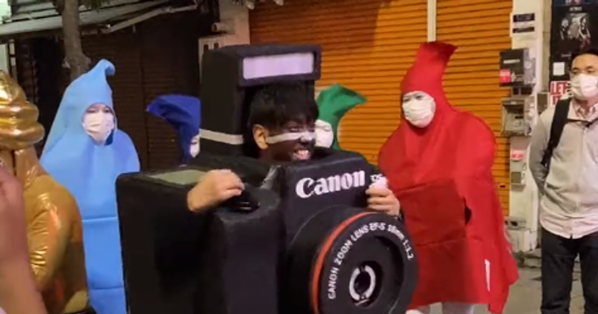 Video of guy wearing a giant camera is making us nostalgic! | Pulse Uganda