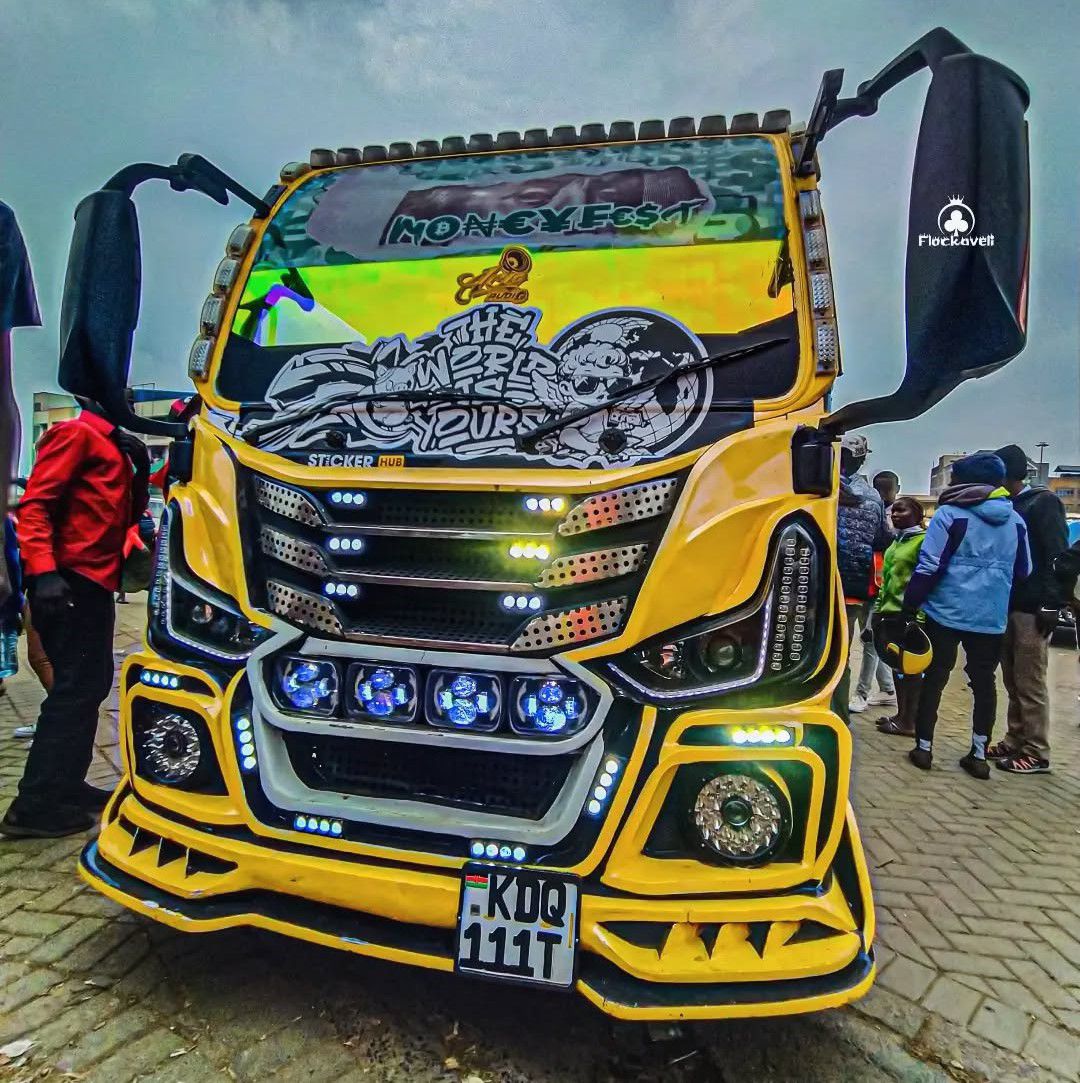 Money Fest matatu breaks traffic rules on police watch, NTSA reacts ...