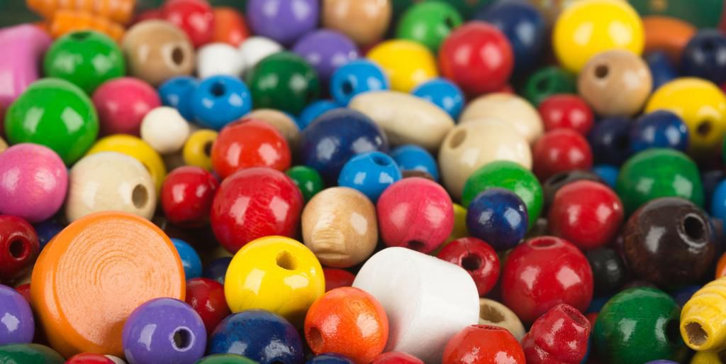 Dr. Pimple Popper Pops Huge Epidermoid Cyst Filled With Dead Skin ...