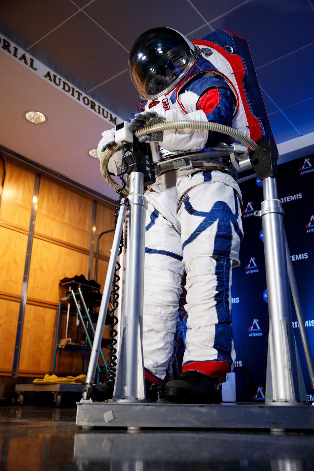 NASA's New Spacesuits Unveiled, for Trips to the Moon and Beyond ...
