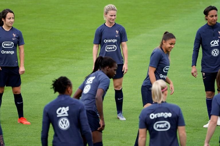 Hosts France to set ball rolling against Korea as World Cup kicks off ...